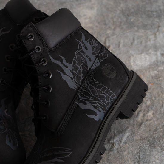 Flaming Dragon - Timberland Black Boot Custom – MattB Customs
